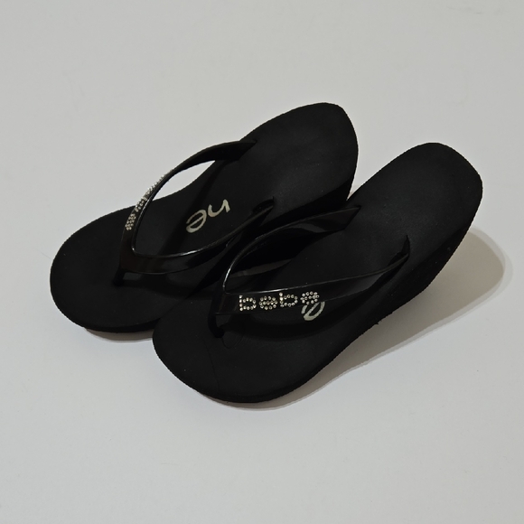 bebe | Shoes | Bebe Kristy Platform Wedge Womens Flipflop Sandals ...